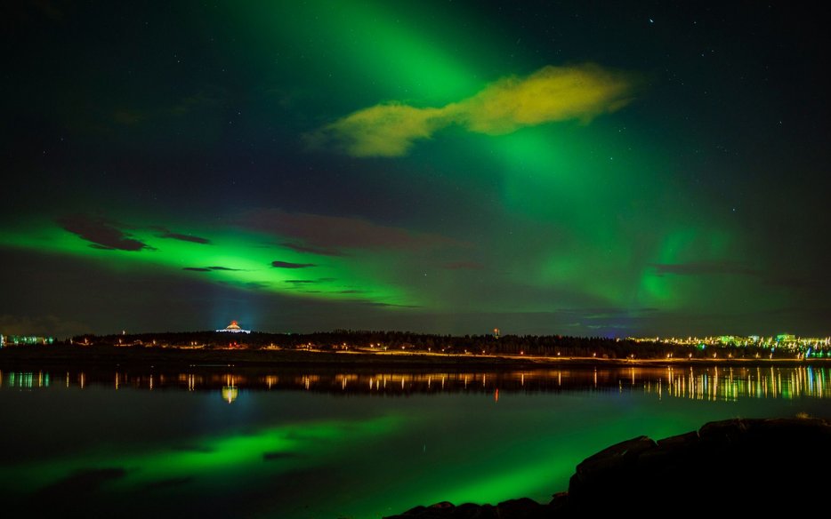 Northern Lights Arora Borealis Trekking Natural Wonders of Iceland ...