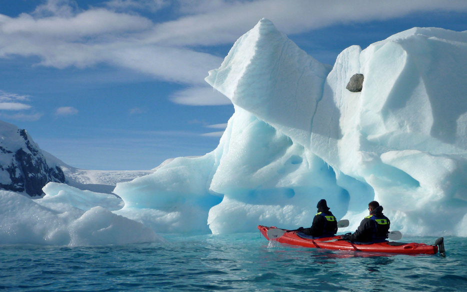 Polar Activities in Arctic and Antarctica adventure kayaking diving ...