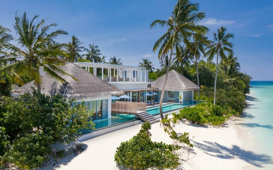 Raffles Maldives Meradhoo Resort | Royal Residence | AQUA-FIRMA